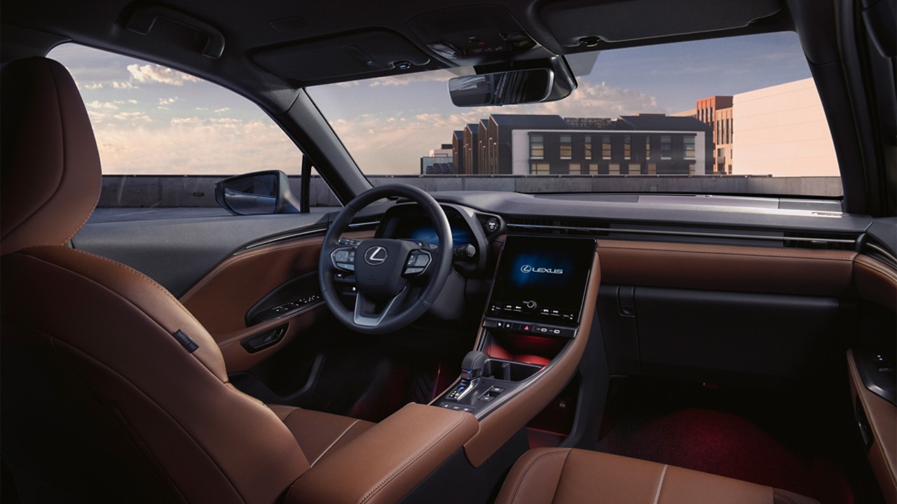 Lexus LBX | Gewoon buitengewoon | Lexus.nl
